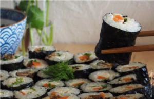 Makis vegan : une recette, plein d'idées pour les garnir ! - C'est Bon ...